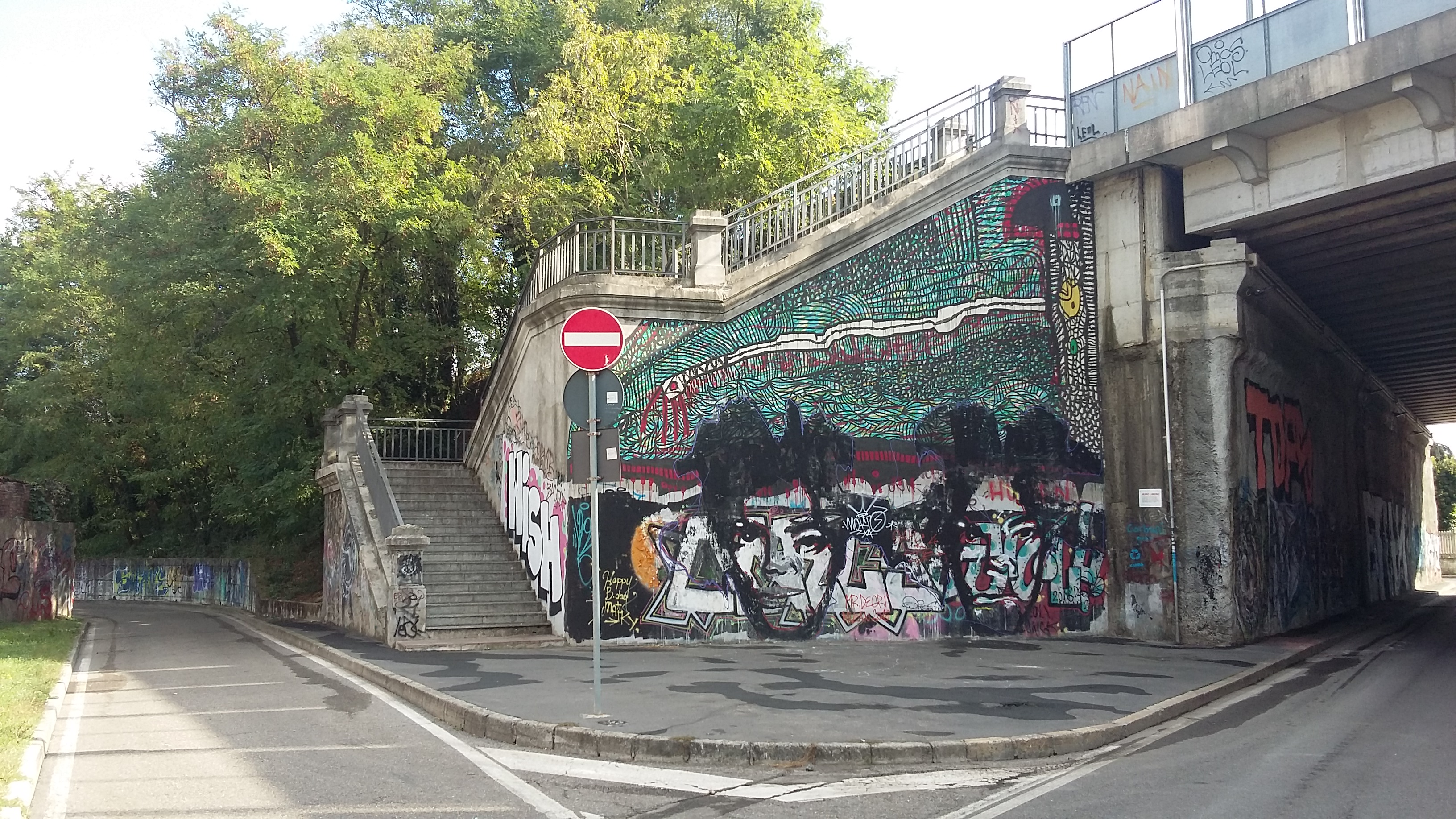 Rogoredo, l’eroina, Milano