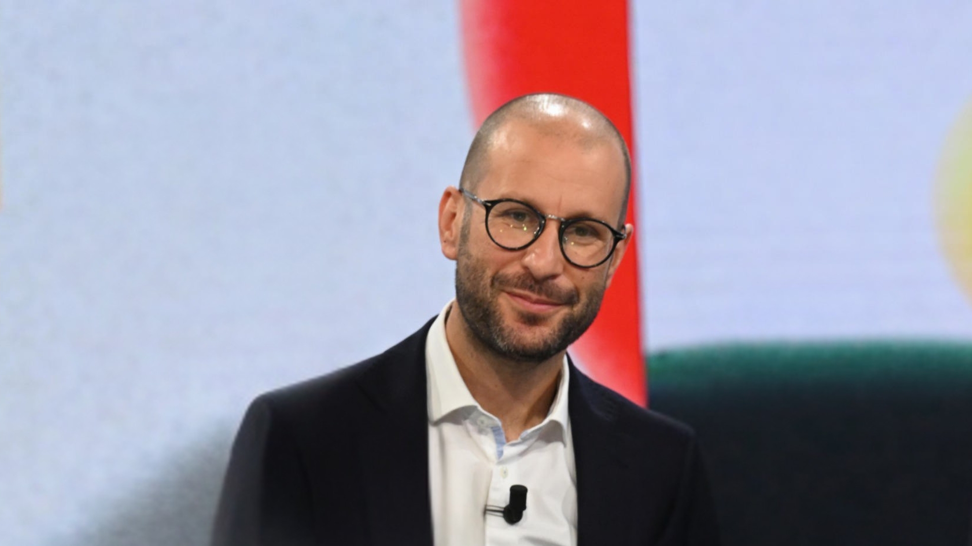 Caso Paragon, il Governo deve dire chi ha spiato Cancellato | Radio ...